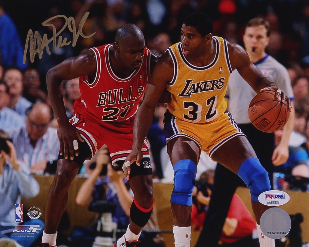 Magic Johnson Signed Lakers 8x10 Photo with Michael Jordan (PSA COA ...