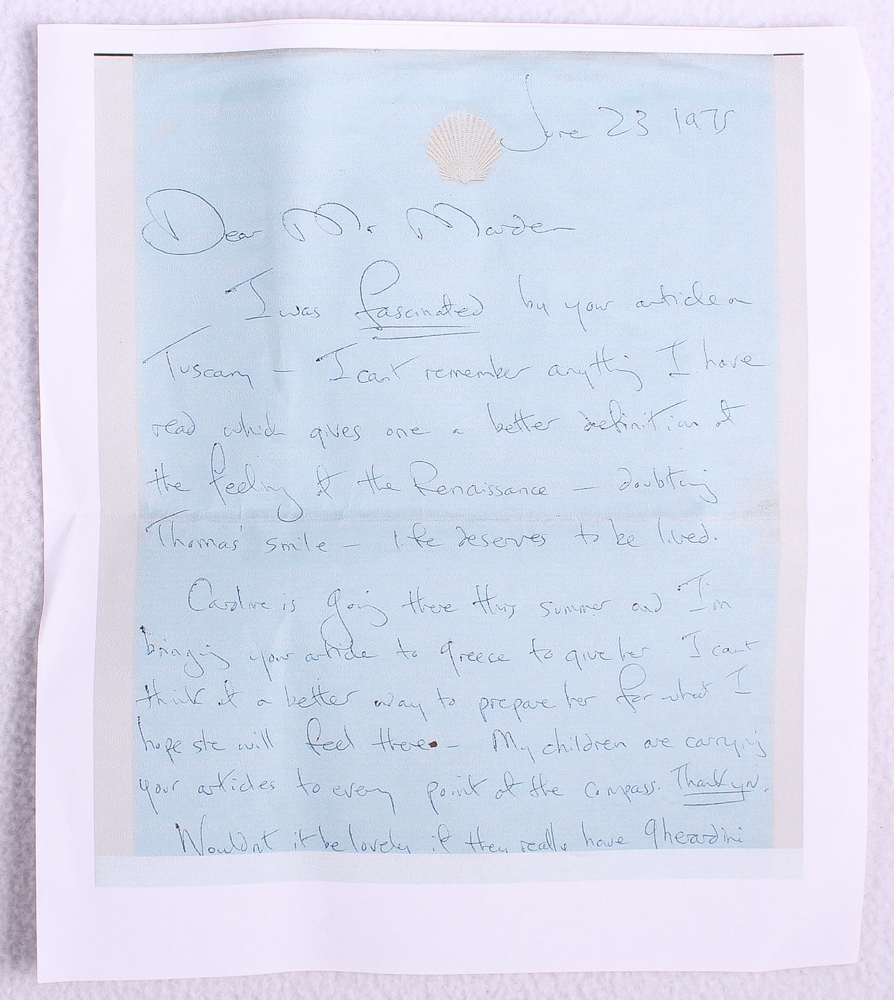 Jackie Kennedy High Quality Engagement Ring With Piano Lacquer Wooden ...