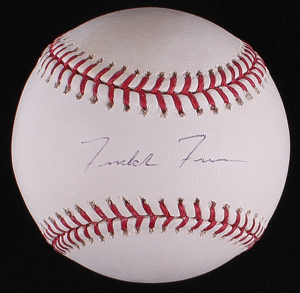 Freddie Freeman Signed OML Baseball (Just Minors Hologram) | Pristine ...