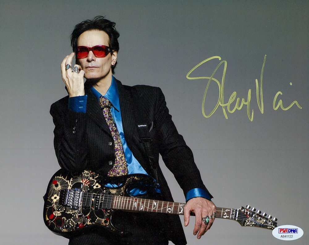 Steve Vai Signed 8x10 Photo (PSA COA) | Pristine Auction