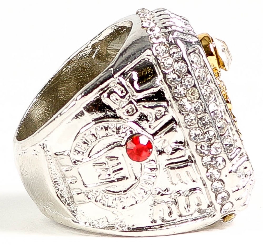 LeBron James Miami Heat 2012 Replica NBA Championship Ring | Pristine ...