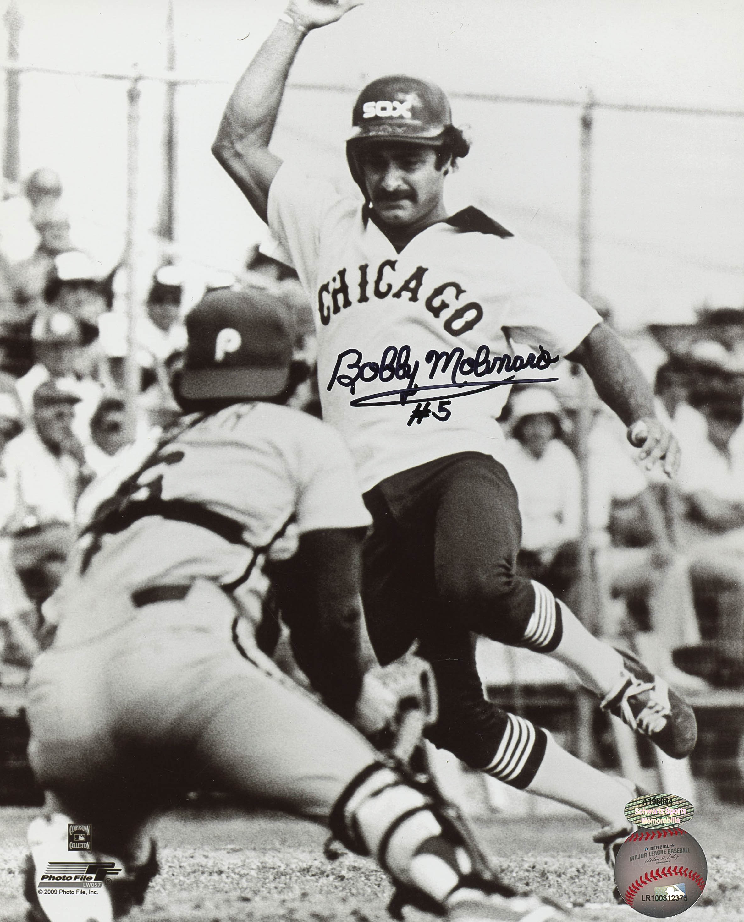 Bob Molinaro Signed White Sox 8x10 Photo (Schwartz COA) | Pristine Auction