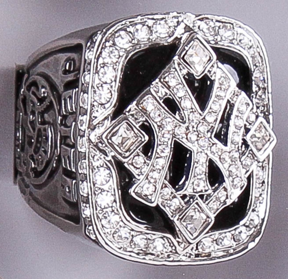 Derek Jeter Yankees 13x21 Custom Framed 2009 World Series Championship ...