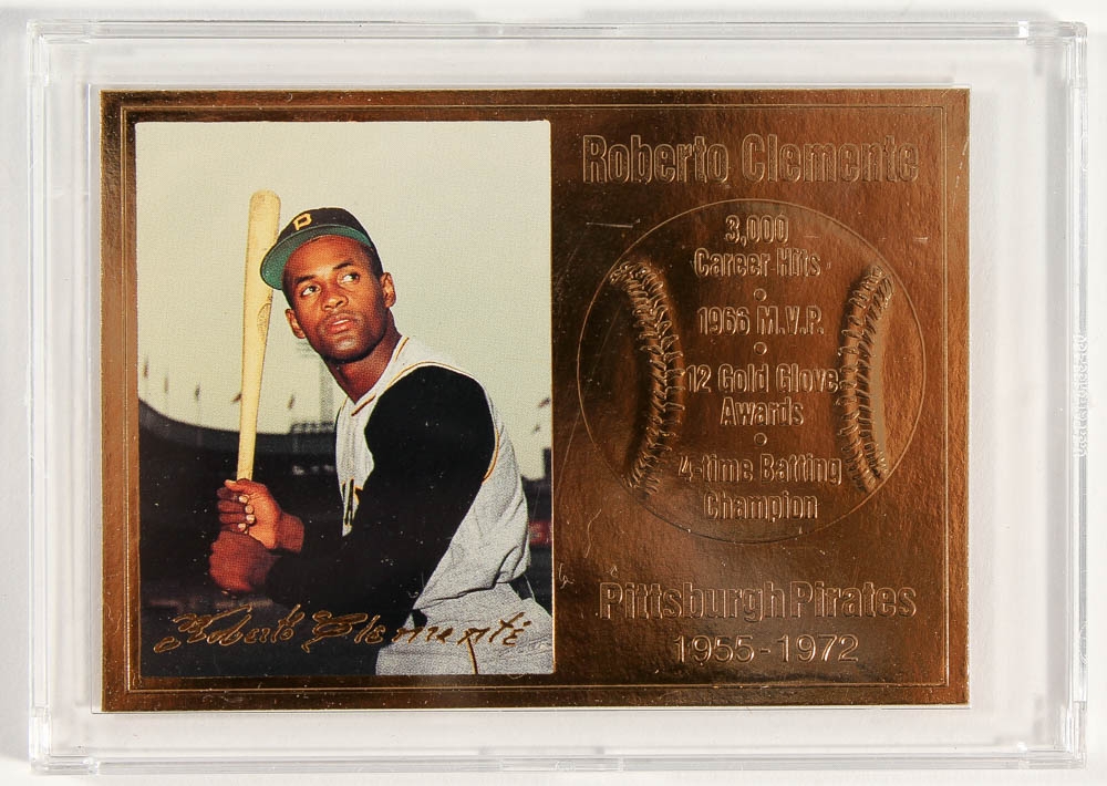 Roberto Clemente LE 22KT Gold Signature Card | Pristine Auction