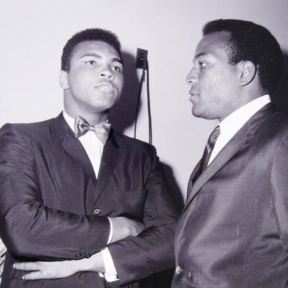 Muhammad Ali Licensed 30x40 Photo | Pristine Auction