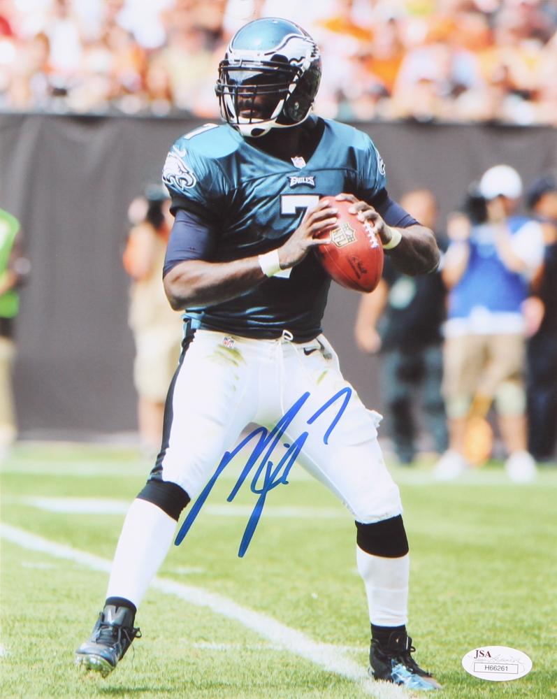 Michael Vick Signed Eagles 8x10 Photo (JSA COA) | Pristine Auction