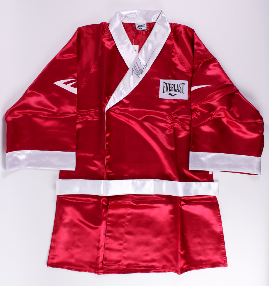 Mike Tyson Signed Everlast Boxing Robe (JSA COA) | Pristine Auction