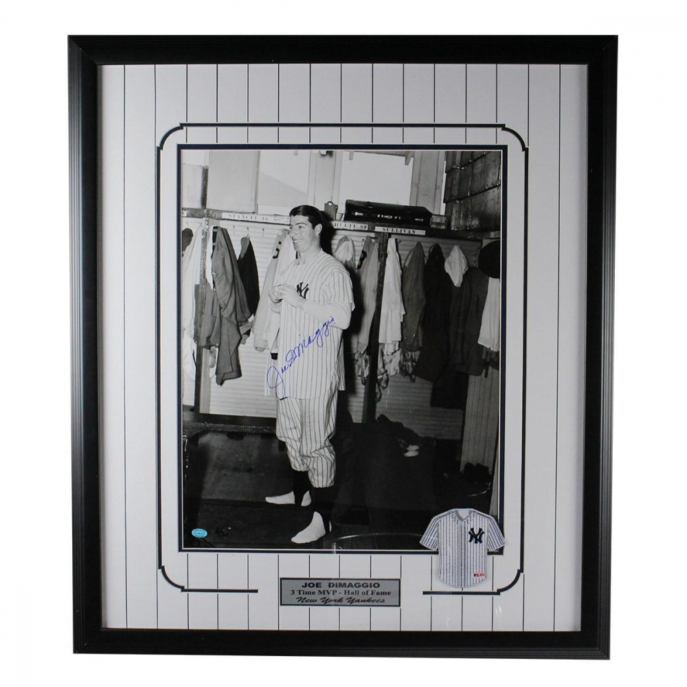 Joe Dimaggio Signed Yankees "Changing in Locker Room" 16x20 Custom ...