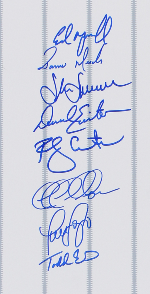 2000 World Series Champions New York Yankees 16x20 Photo Signed By (15 ...