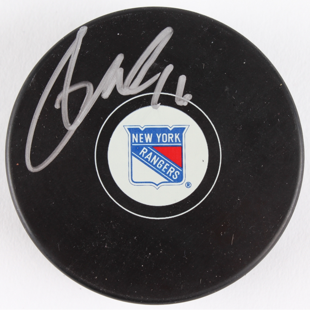 Derick Brassard Signed Rangers Logo Hockey Puck (Beckett COA ...