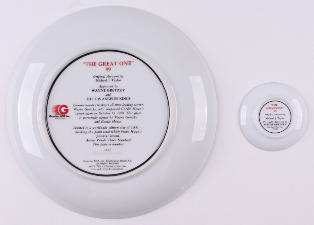 Wayne Gretzky & Gordie Howe Signed "The Great One" Porcelain Plate With ...