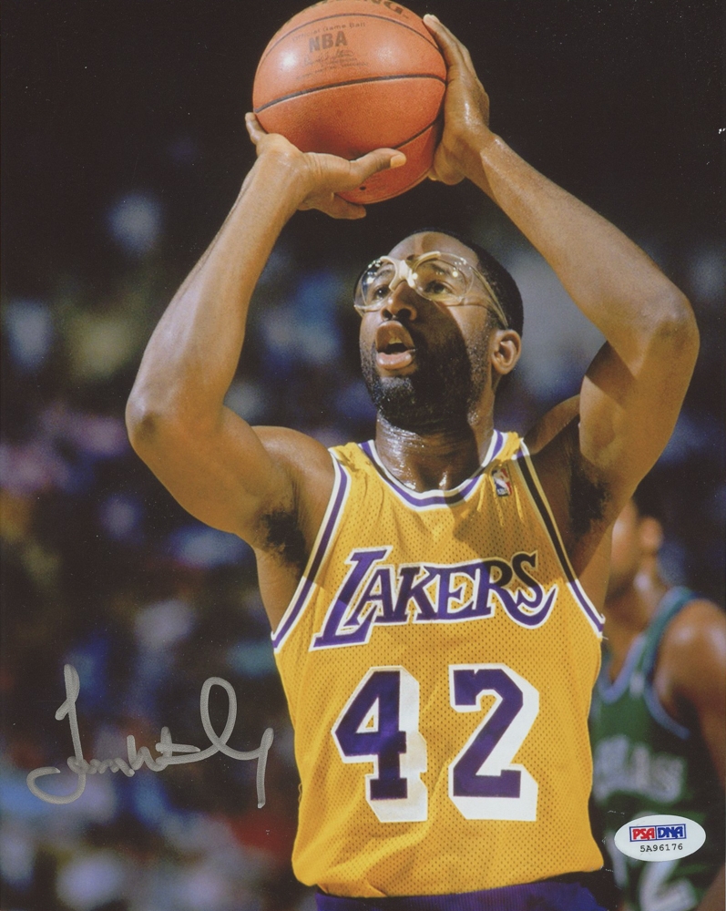 James Worthy Signed Lakers 8x10 Photo (PSA COA) | Pristine Auction
