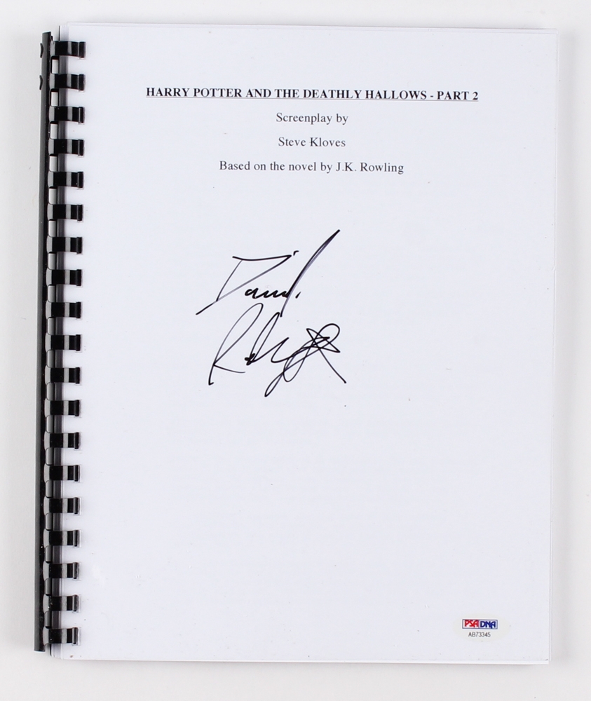 Daniel Radcliffe Signed "Harry Potter and The Deathly Hallows-Part 2 ...