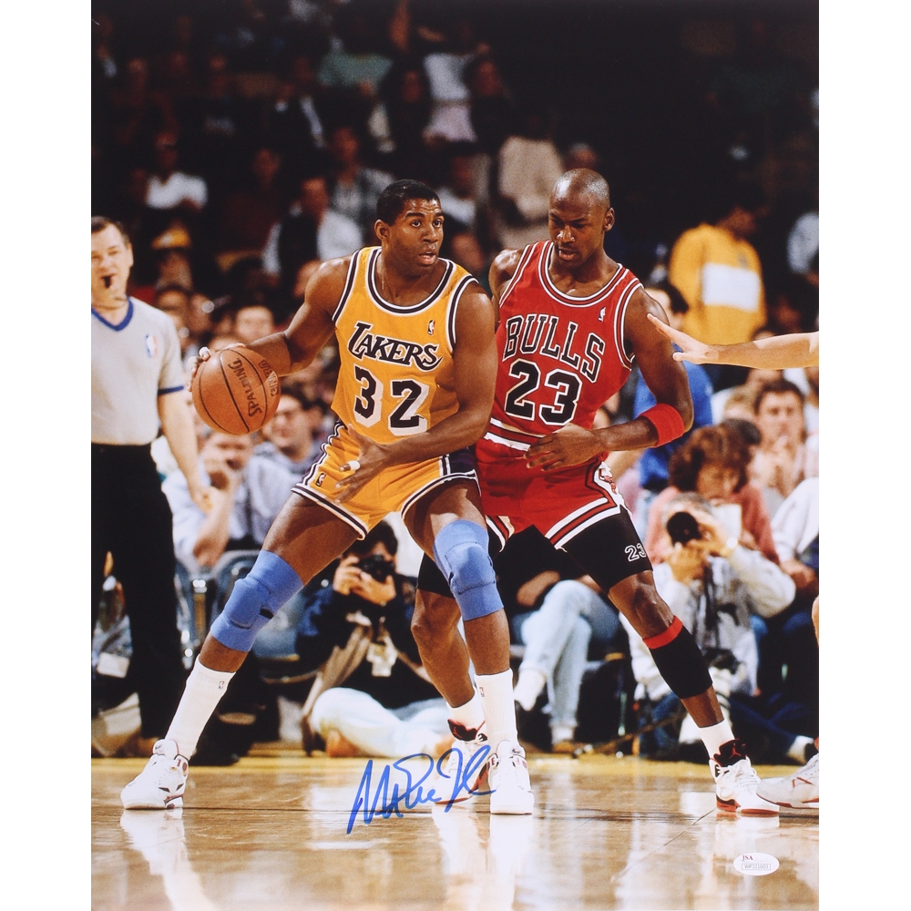 Magic Johnson Signed Lakers 16x20 Photo (JSA COA) | Pristine Auction