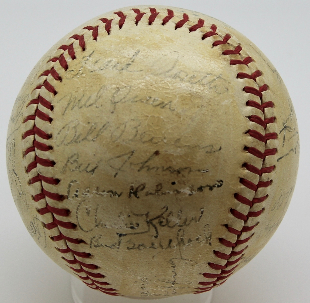 1946 New York Yankees OAL Baseball Team Signed by (26) with Joe ...
