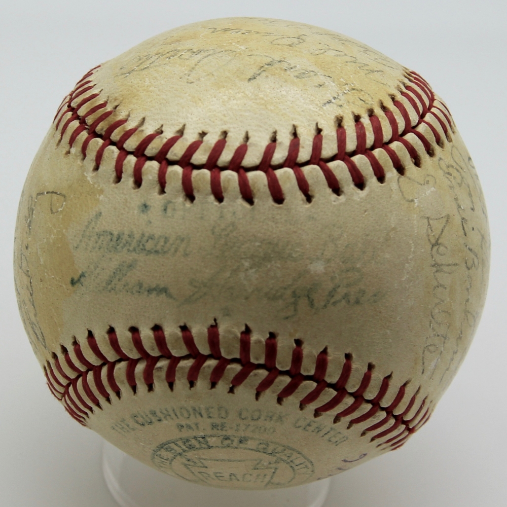 1946 New York Yankees OAL Baseball Team Signed by (26) with Joe ...