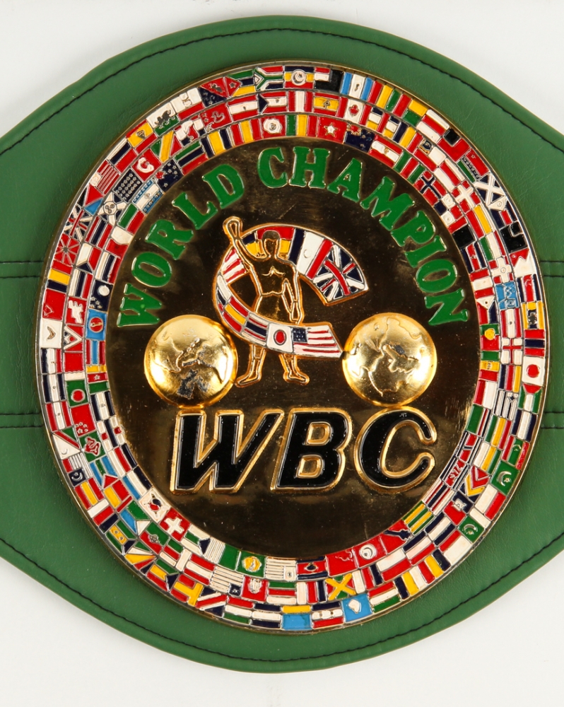 Floyd Mayweather Jr. Signed Full-Size WBC Heavyweight Championship Belt ...