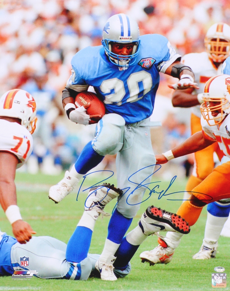 Barry Sanders Signed Lions 16x20 Photo (Schwartz COA) | Pristine Auction