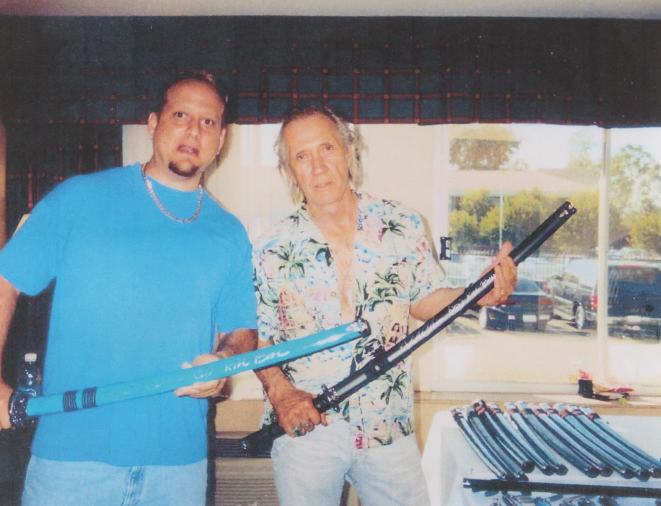 David Carradine Signed "Kill Bill" Katana Movie Prop Replica Inscribed ...