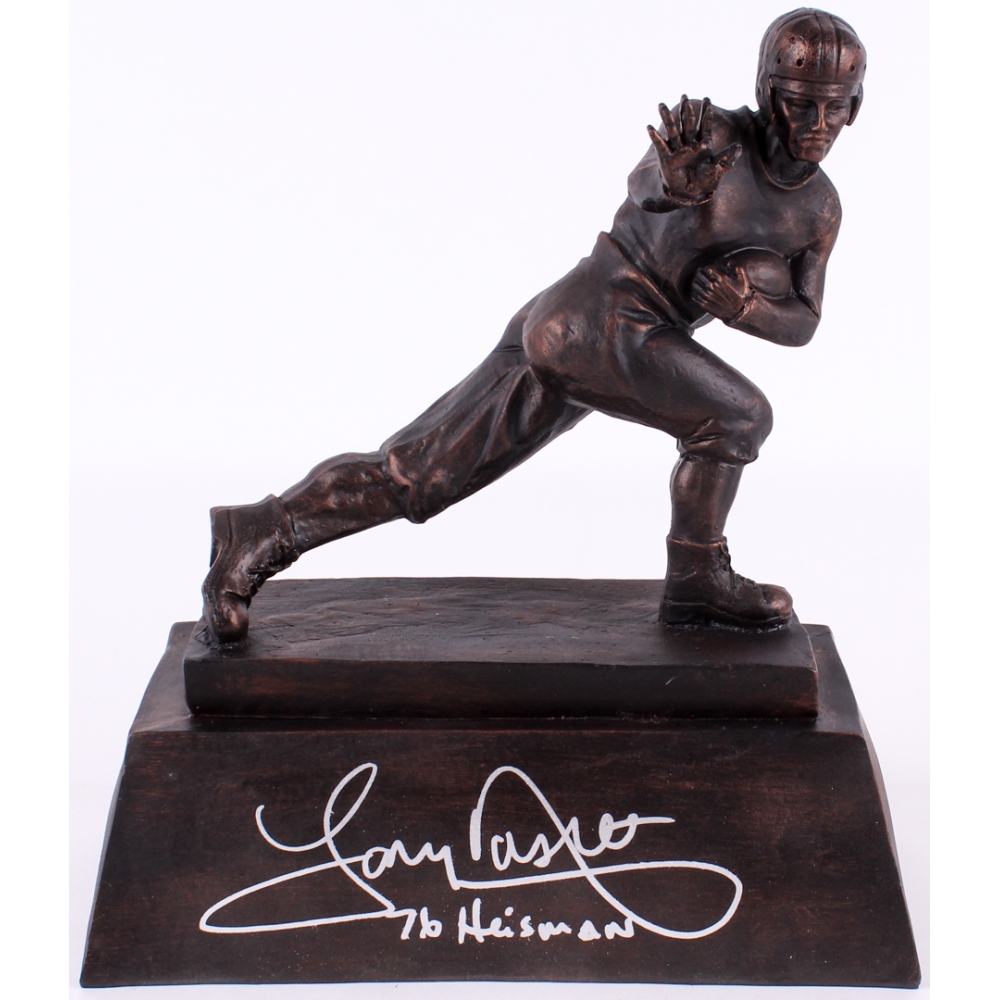 Tony Dorsett signed Replica Heisman Trophy Inscribed "76 Heisman" (PSA ...