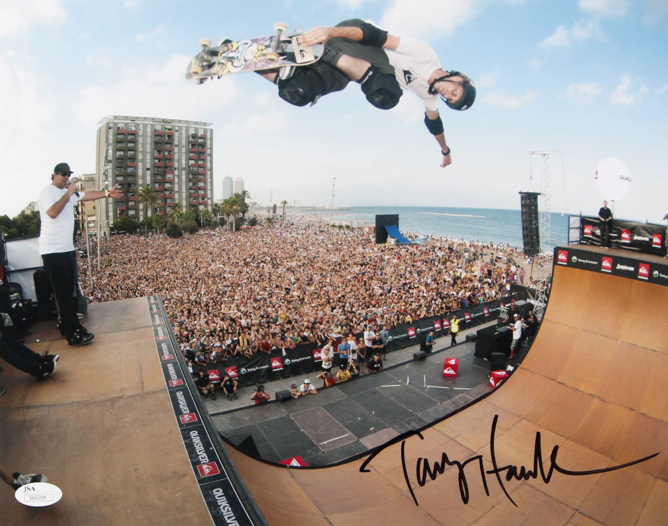 Tony Hawk Signed 11x14 Photo (JSA COA) | Pristine Auction
