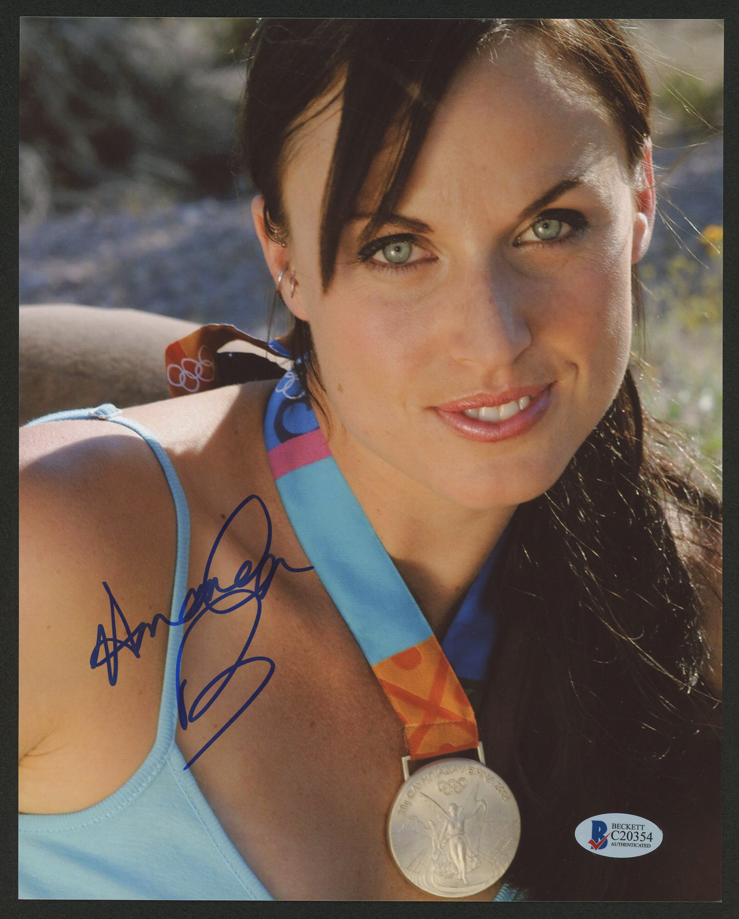 Amanda Beard Signed 8x10 Photo (Beckett COA) | Pristine Auction
