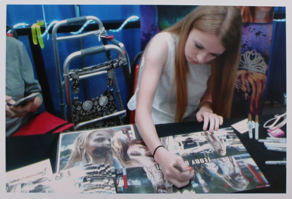 Addy Miller Signed "The Walking Dead" 11x17 Photo (Legends COA ...