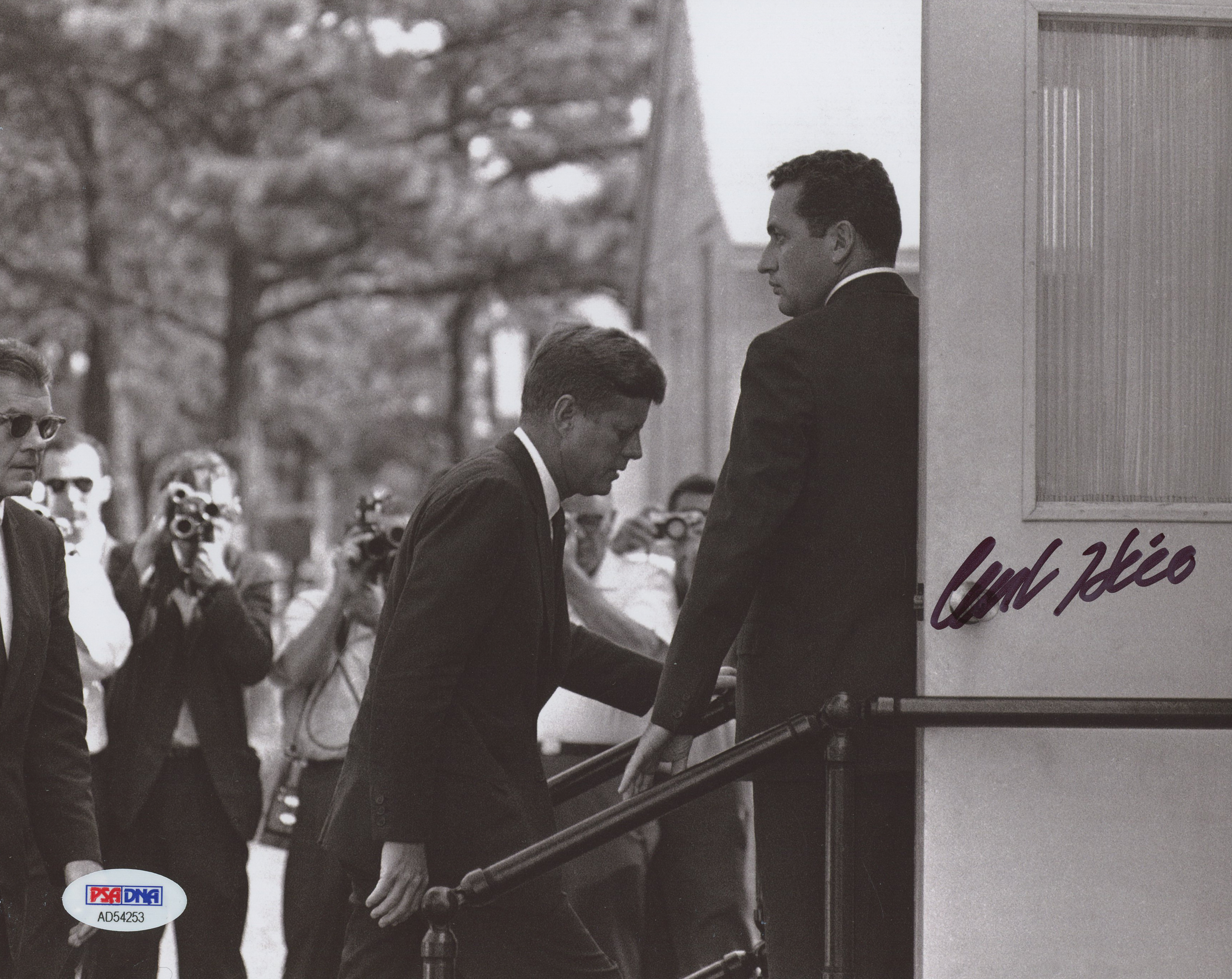 Clint Hill Signed 8x10 Photo (PSA COA) | Pristine Auction