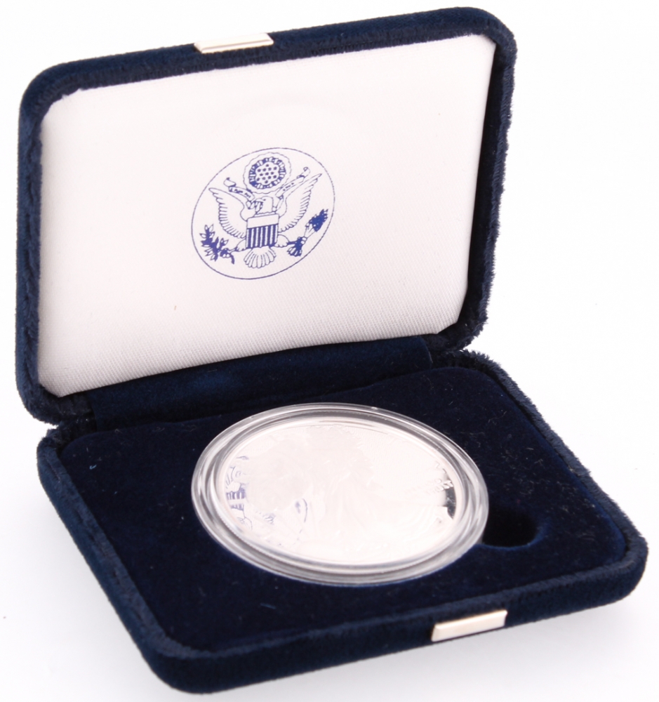 2007 Walking Liberty Silver Dollar with Case | Pristine Auction