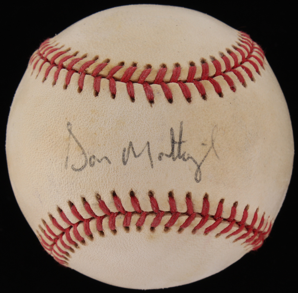 Don Mattingly Signed OAL Baseball with High Quality Display Case (PSA ...