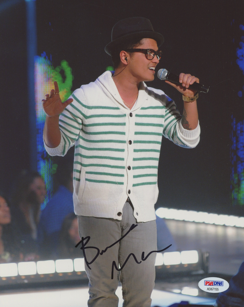 Bruno Mars Signed 8x10 Photo (PSA COA) | Pristine Auction