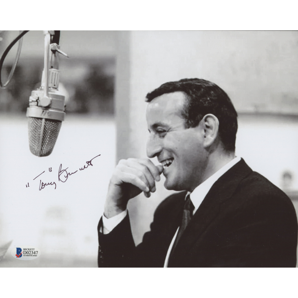 Tony Bennett Signed 8x10 Photo (Beckett COA) | Pristine Auction