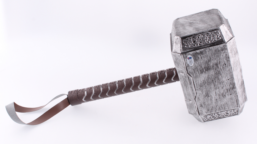 Chris Hemsworth Signed "Thor" Hammer Movie Prop Replica (Beckett COA ...