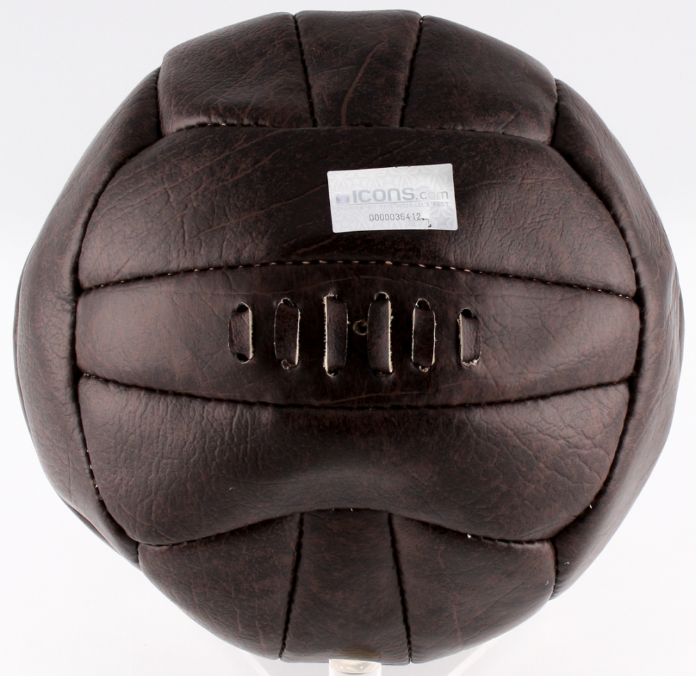 Pele Signed Throwback Soccer Ball (Icons COA) | Pristine Auction