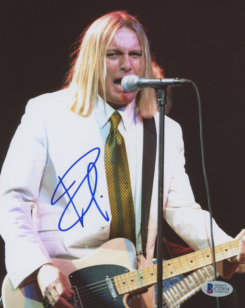 Robin Zander Signed 8x10 Photo (Beckett COA) | Pristine Auction
