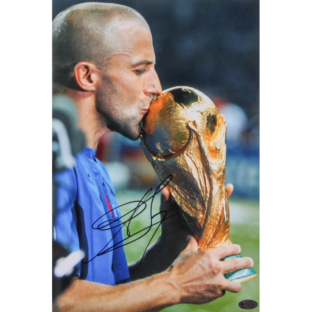 Alessandro Del Piero Signed Italy 8x12 Photo (Online Authentics COA ...
