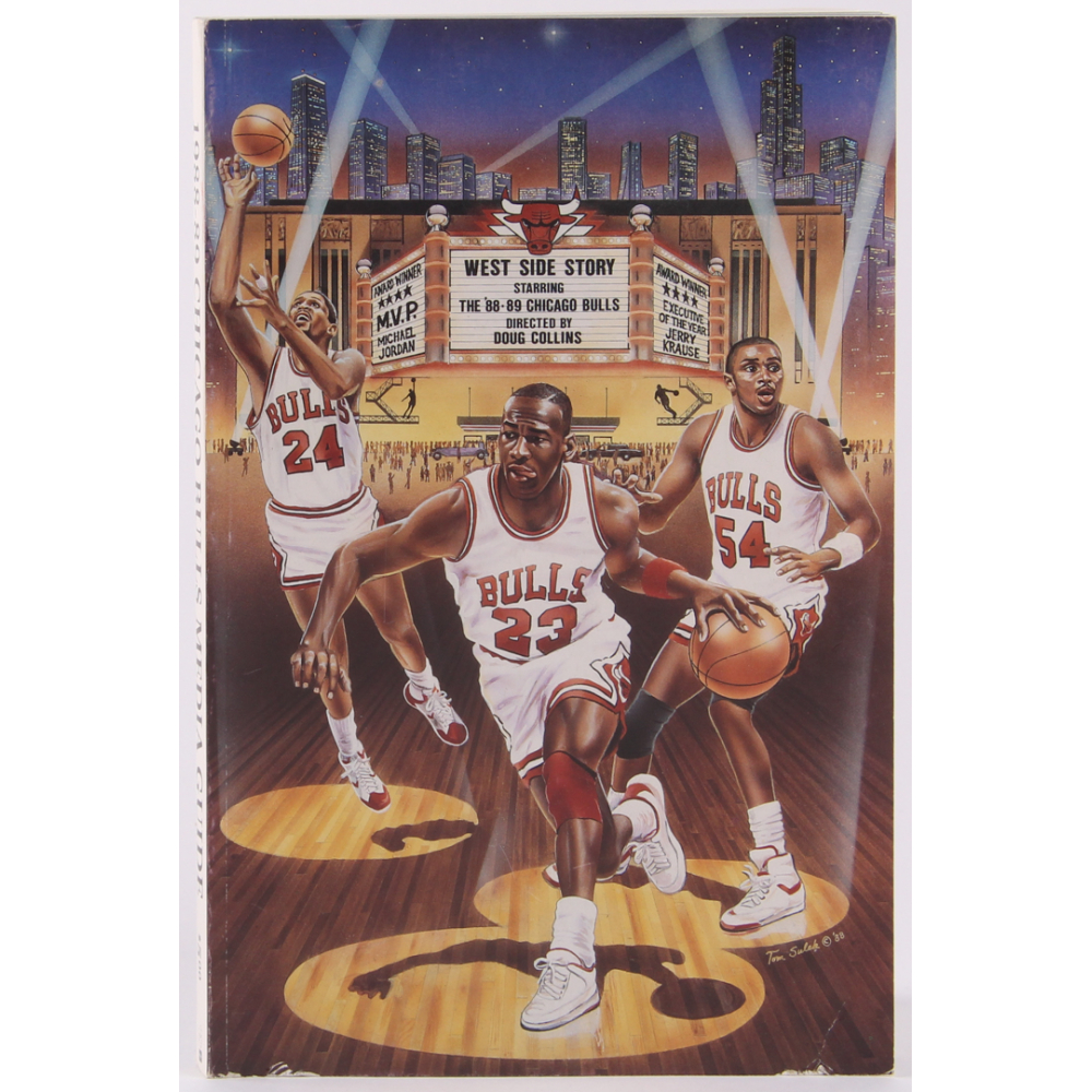 1988 Chicago Bulls Media Guide Softcover Book Featuring Michael Jordan ...