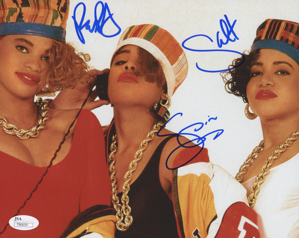Salt-N-Pepa & DJ Spinderella Signed Salt-N-Pepa 8x10 Photo (JSA COA ...