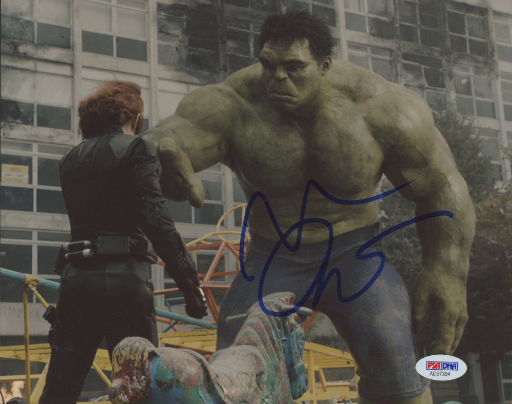 Mark Ruffalo Signed "The Avengers" 8x10 Photo (PSA COA) | Pristine Auction