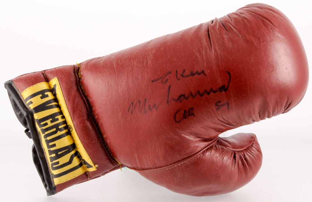Muhammad Ali Signed Everlast Boxing Glove (JSA ALOA) | Pristine Auction