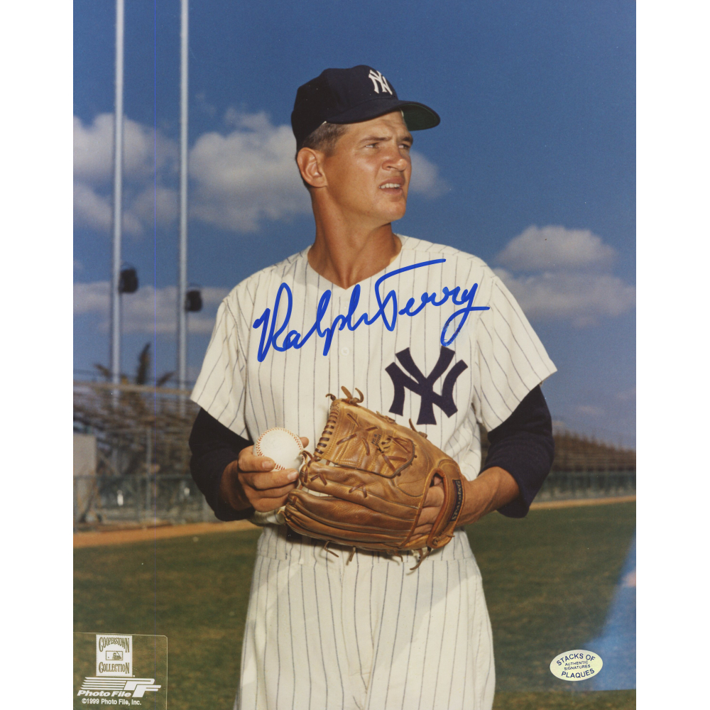 Ralph Terry Signed Yankees 8x10 Photo (Stacks of Plaques COA ...
