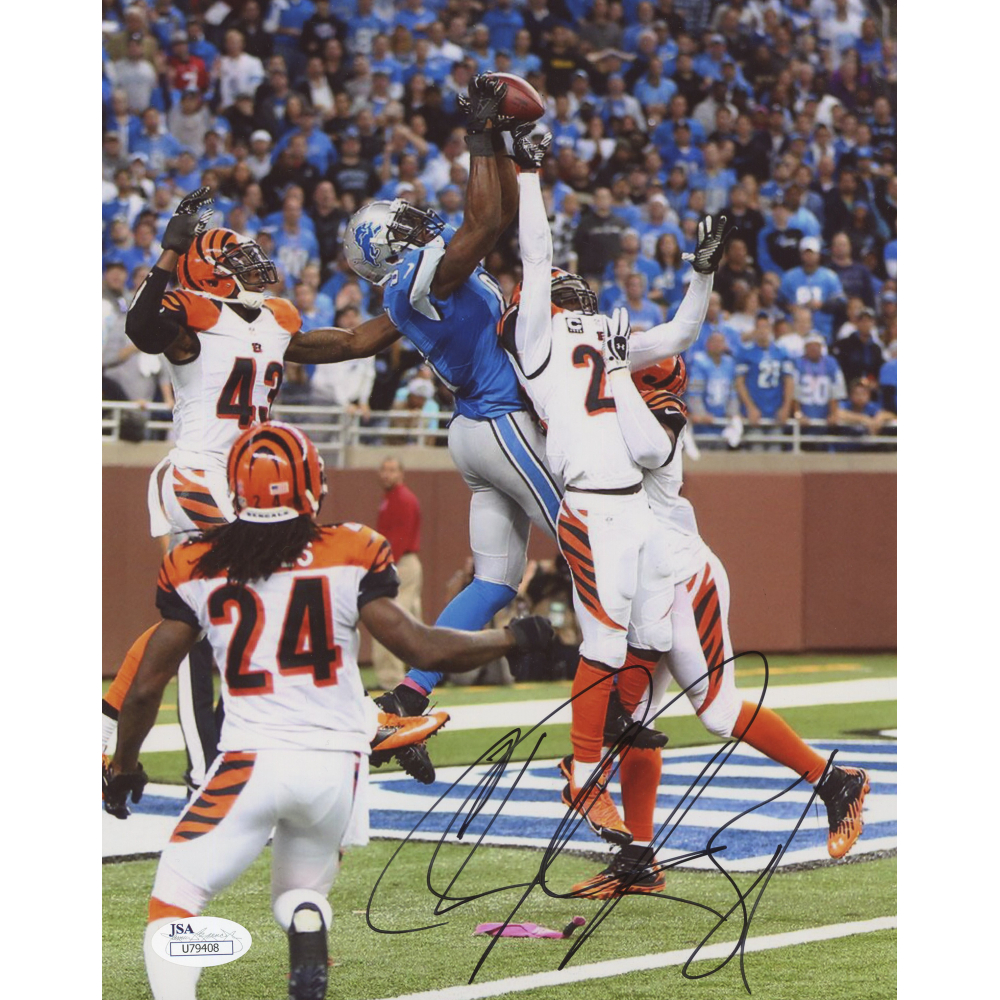 Calvin Johnson Signed Lions 8x10 Photo (JSA COA) | Pristine Auction