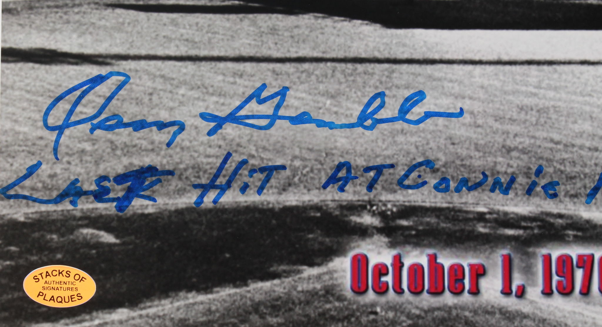 Oscar Gamble Signed LE Phillies 8x10 Photo Inscribed "Last Hit At ...