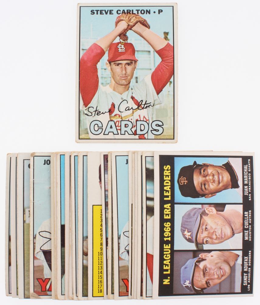 Lot of (25) 1967 Topps Baseball Cards with #146 Steve Carlton, ##5 ...