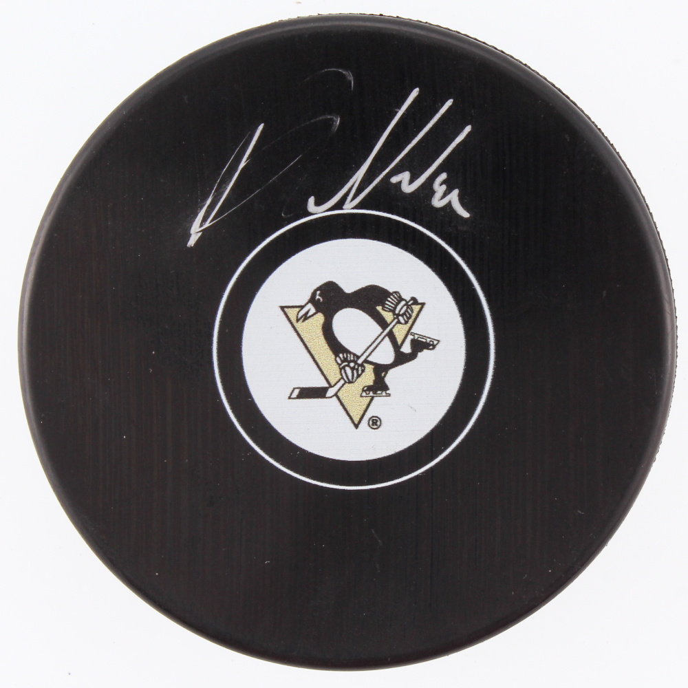Phil Kessel Signed Penguins Logo Hockey Puck (Fanatics Hologram ...