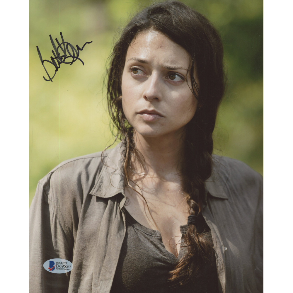 Beth Keener Signed "The Walking Dead" 8x10 Photo (Beckett COA) | Pristine Auction