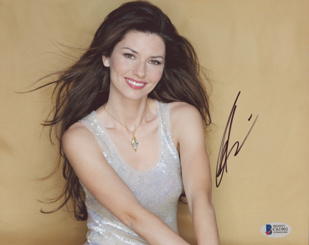 Shania Twain Signed 8x10 Photo (Beckett COA) | Pristine Auction