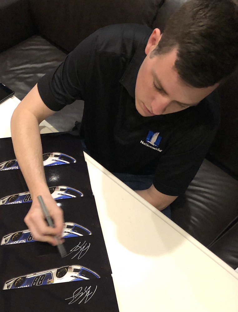 Alex Bowman Signed 2018 NASCAR #88 11x14 Photo (PA COA) | Pristine Auction