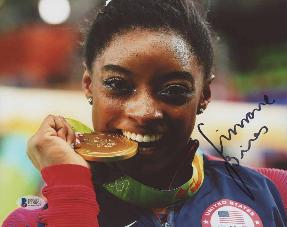Simone Biles Signed Team USA 8x10 Photo (Beckett COA) | Pristine Auction